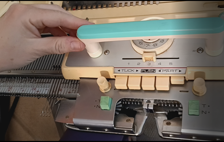 knitting machines, repair, techniques and more...