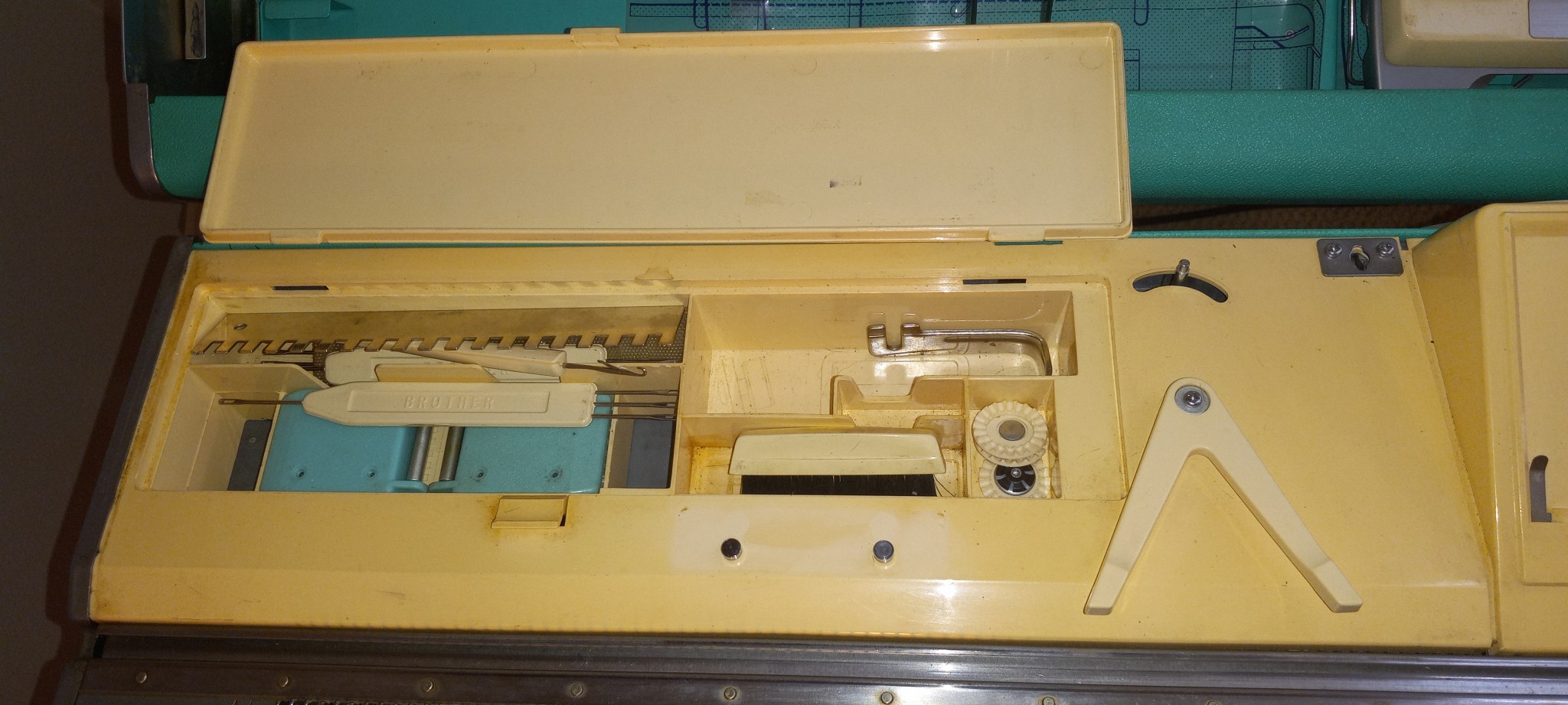 knitting machines, repair, techniques and more...