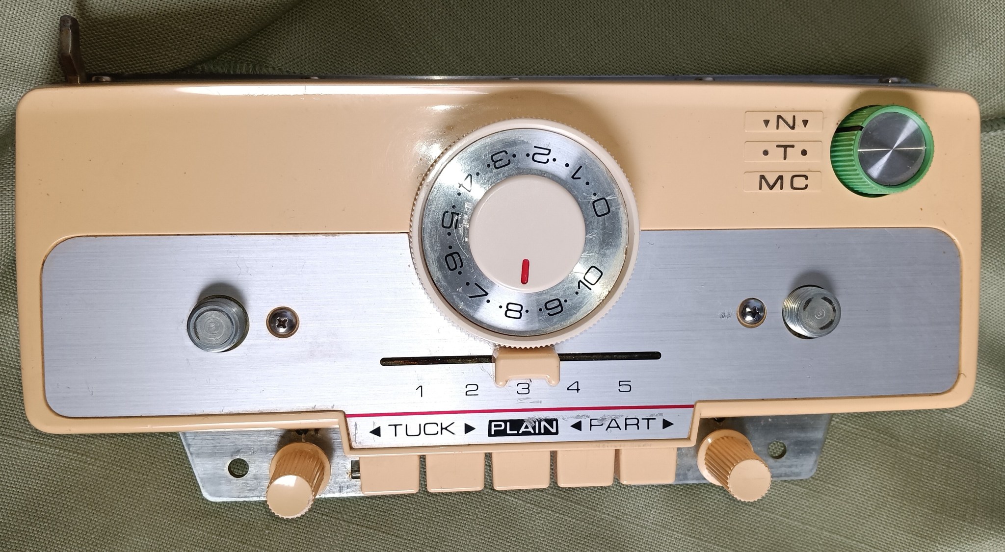 knitting machines, repair, techniques and more...